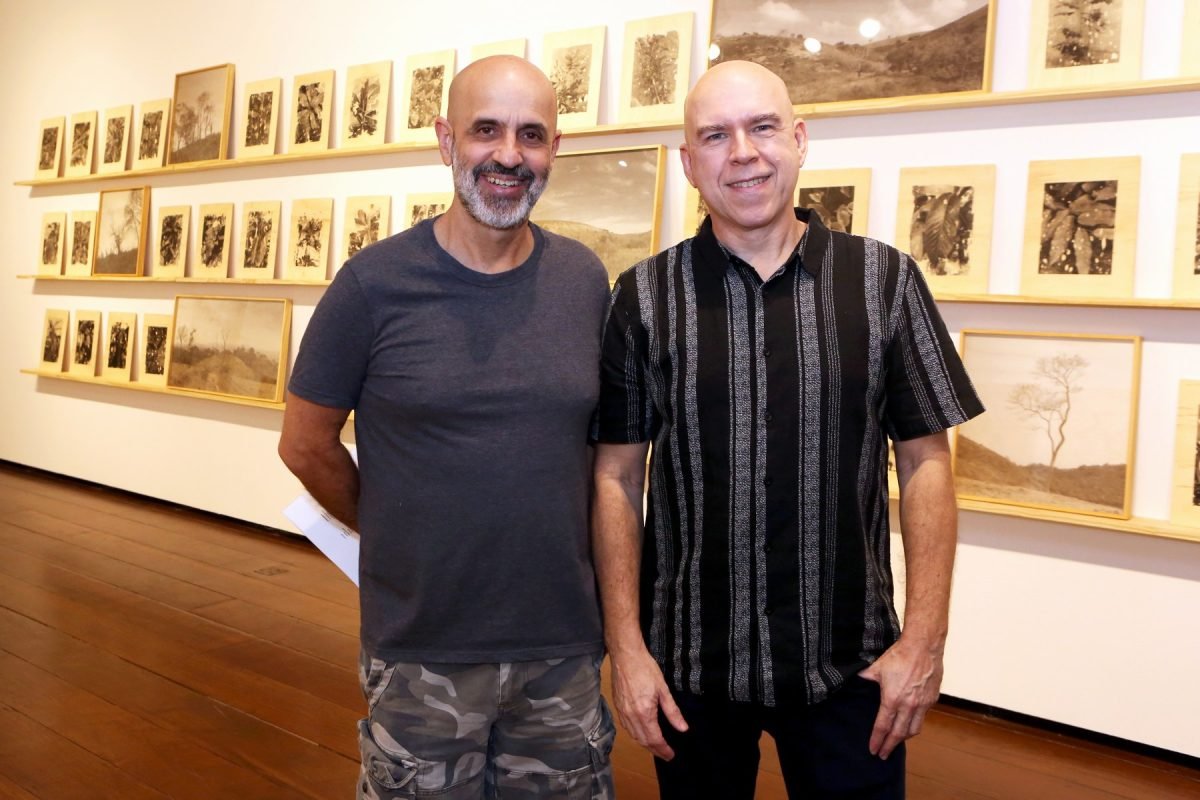 Abertura da Exposição "Terra vermelha" de Raul Leal no Paço Imperial ...